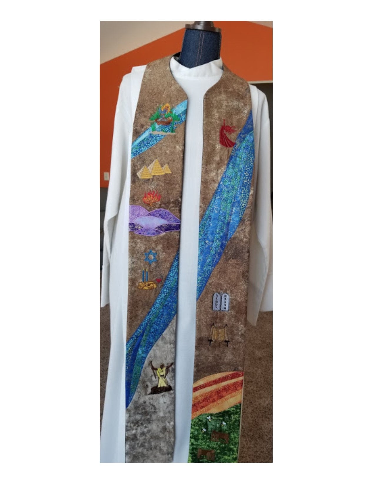 Exodus stole | Quilted with Prayer